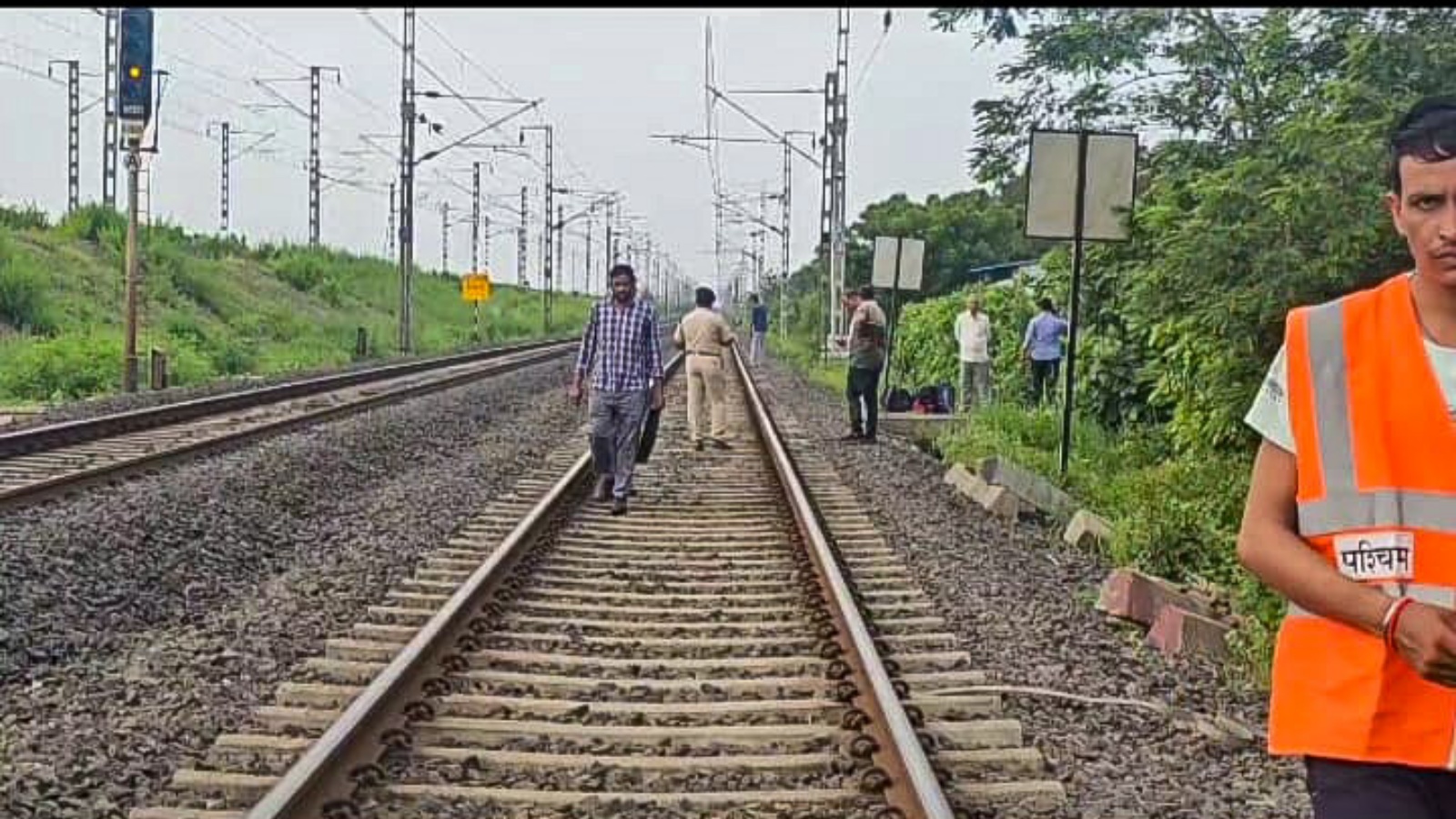 "Three Railway Workers in Surat Arrested for Track Sabotage to Secure ...